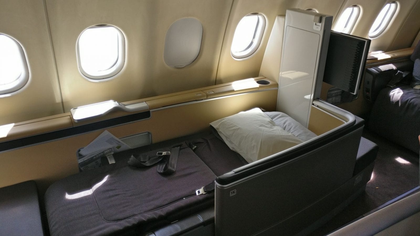 Review: Lufthansa First Class - Erfahungsbericht mit Bildern