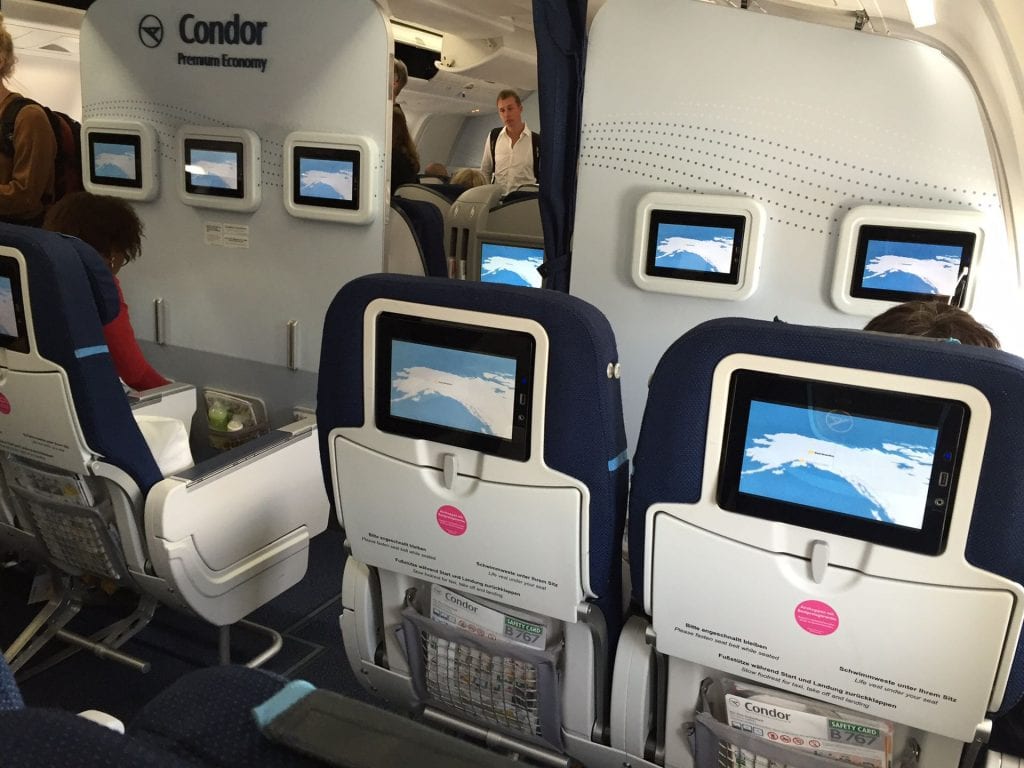 Karibikkreuzfahrt in einer Außenkabine mit Premium Economy Flügen