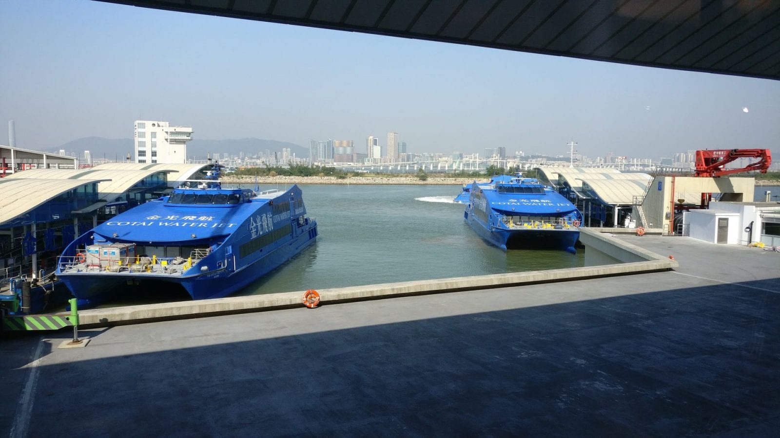 Review: Cotai Water Jet First Class & Cotai Class im Test