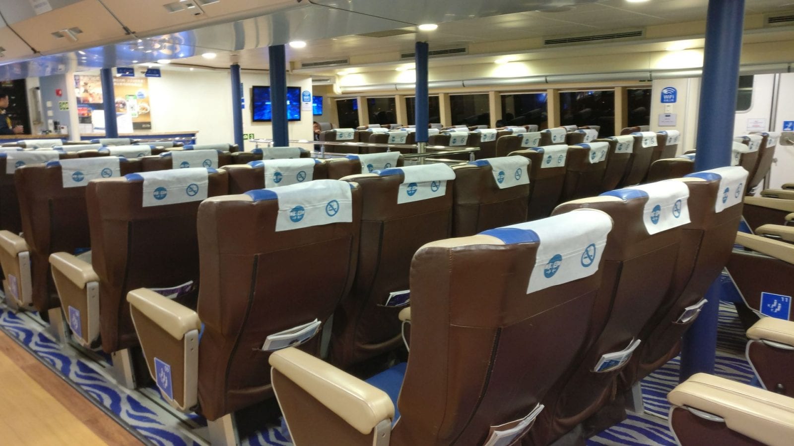 Review: Cotai Water Jet First Class & Cotai Class im Test