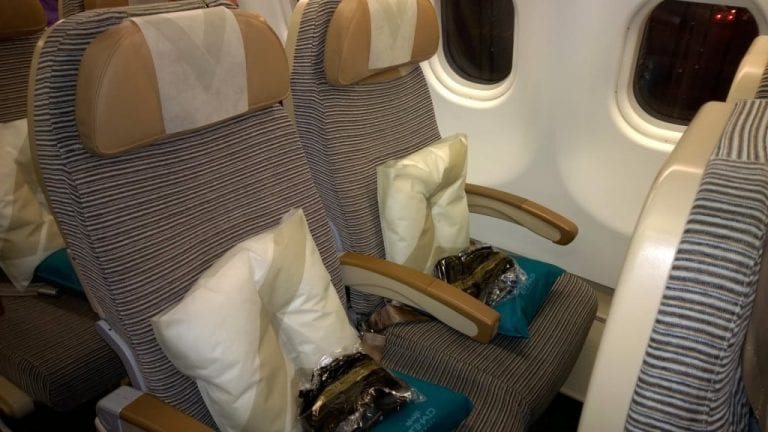 Etihad Airways Economy Class - Bewertung mit Bildern | reisetopia