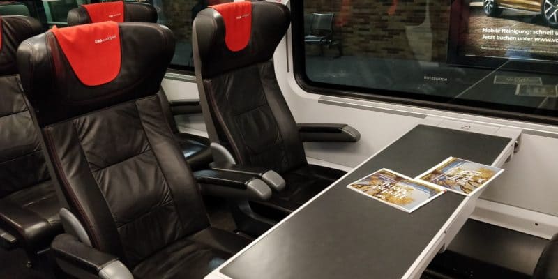 Review: Railjet First Class - lohnt sich der Aufpreis für den Zug?