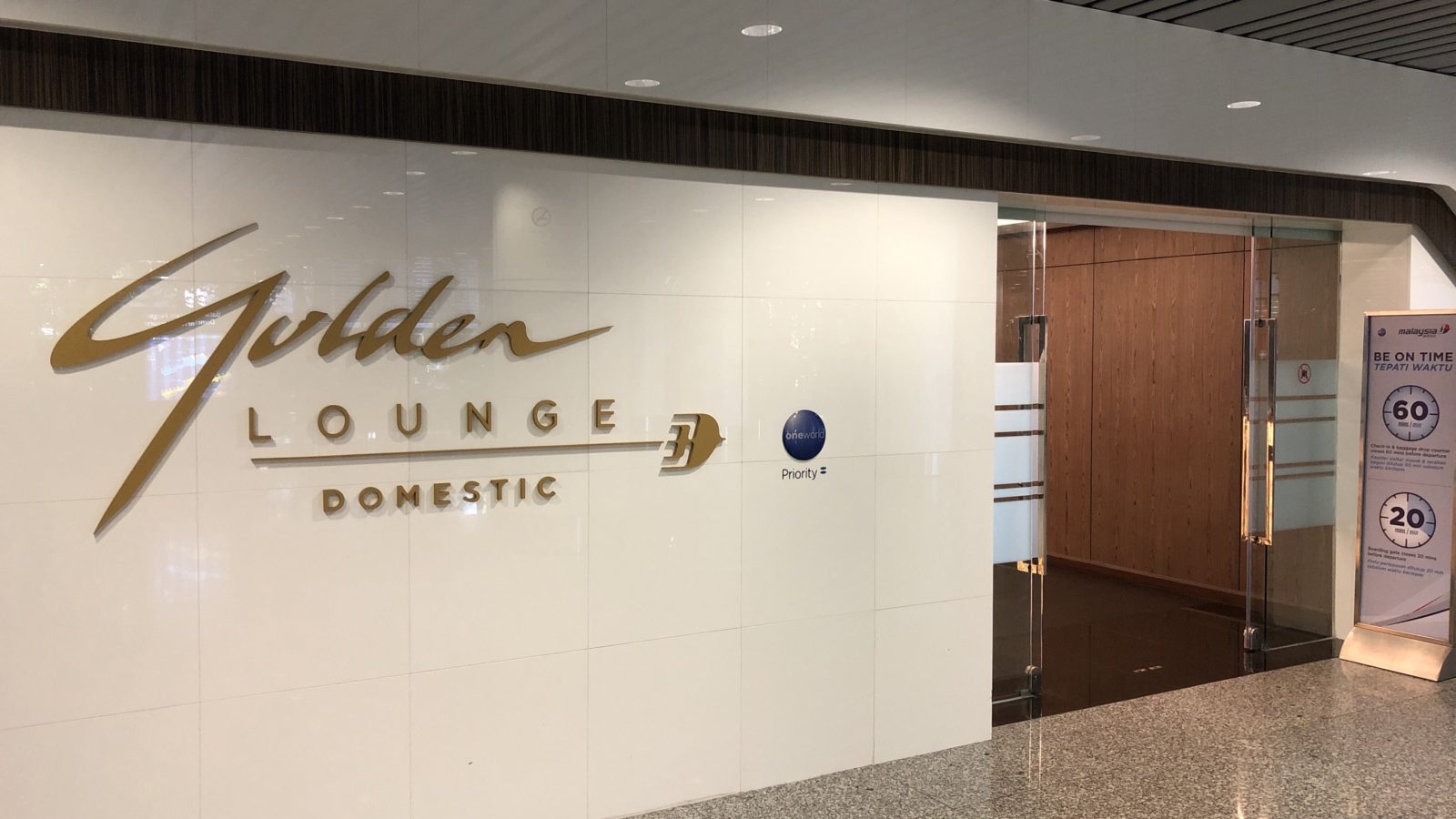 Review: Malaysia Airlines Golden Lounge Kuala Lumpur Domestic