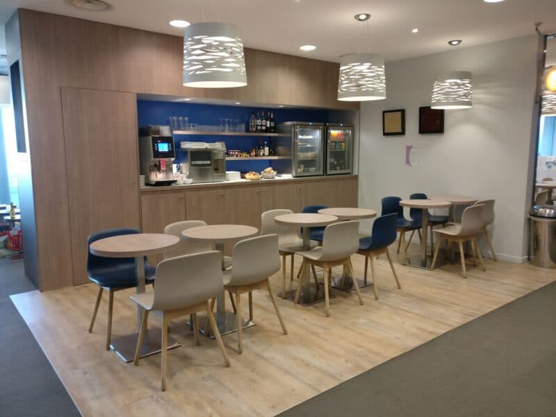 Review: Salon Solano Lyon - die Lounge im Test | reisetopia