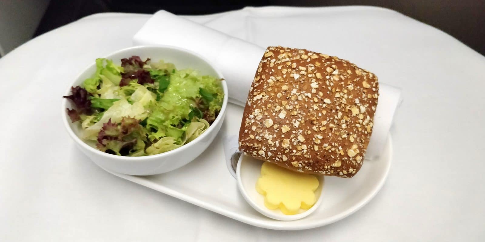 Review: Qantas Business Class Airbus A330 | reisetopia Test