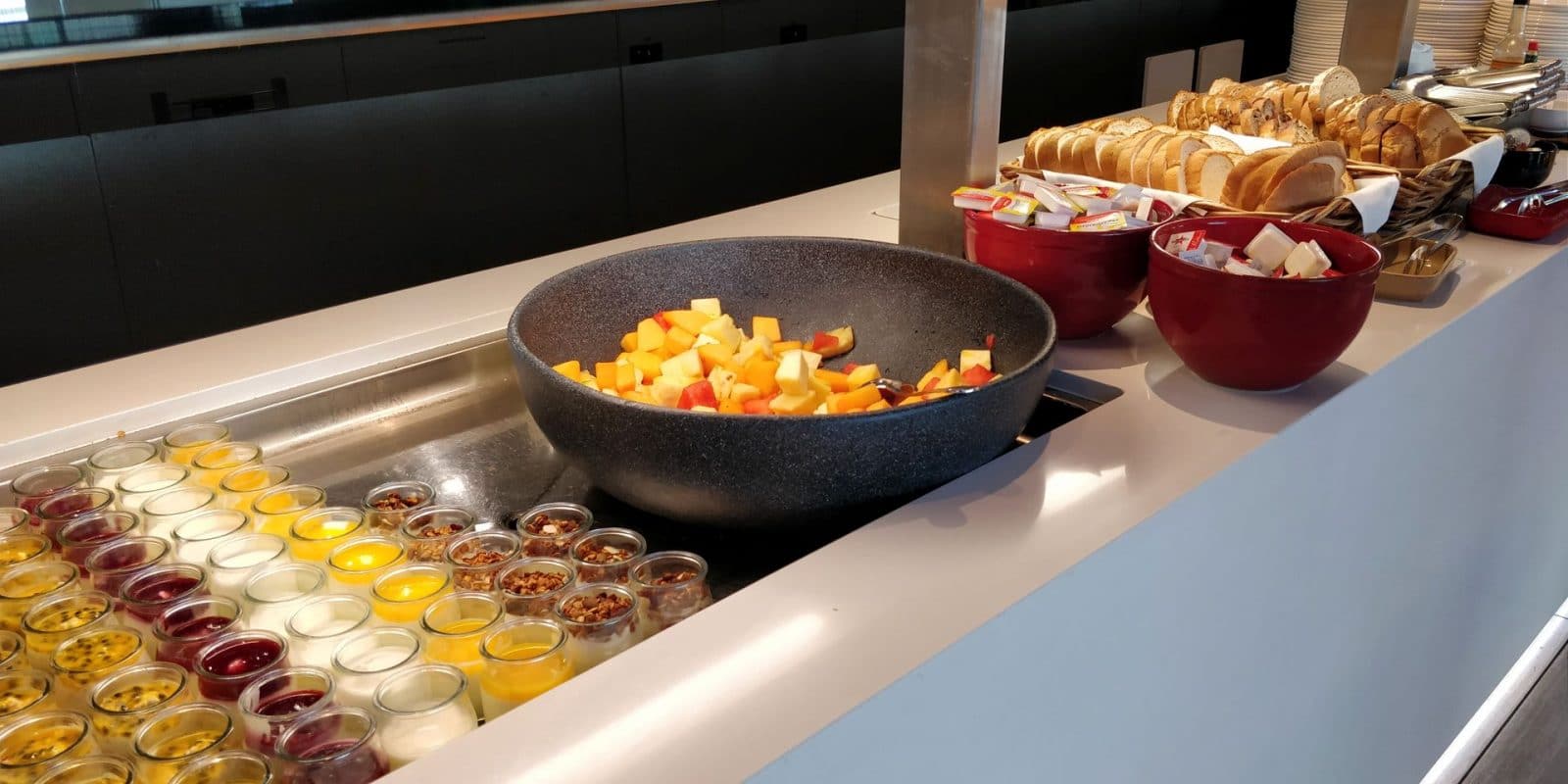 Review: Qantas Business Lounge Canberra