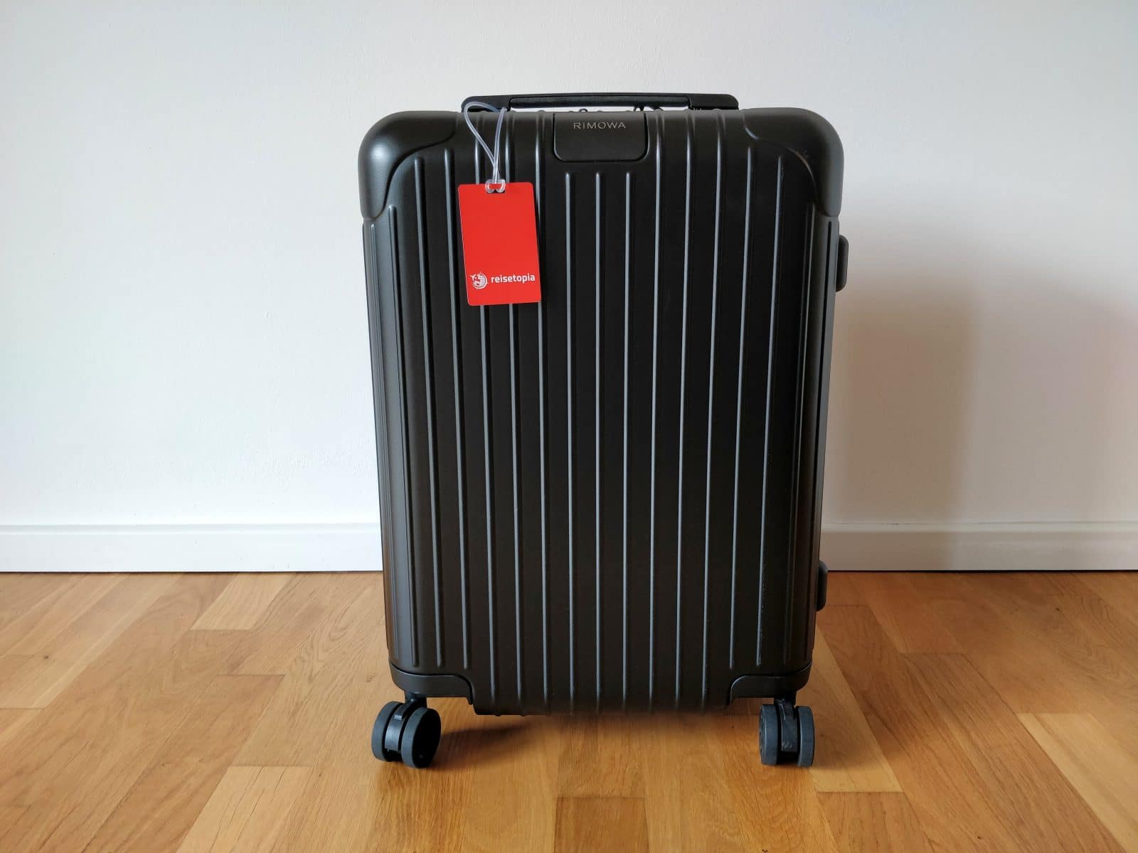 Review: Rimowa Essential Cabin Trolley | reisetopia Koffer-Test