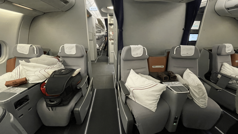 Eurowings Discover Business Class Airbus A330-300 Test | reisetopia