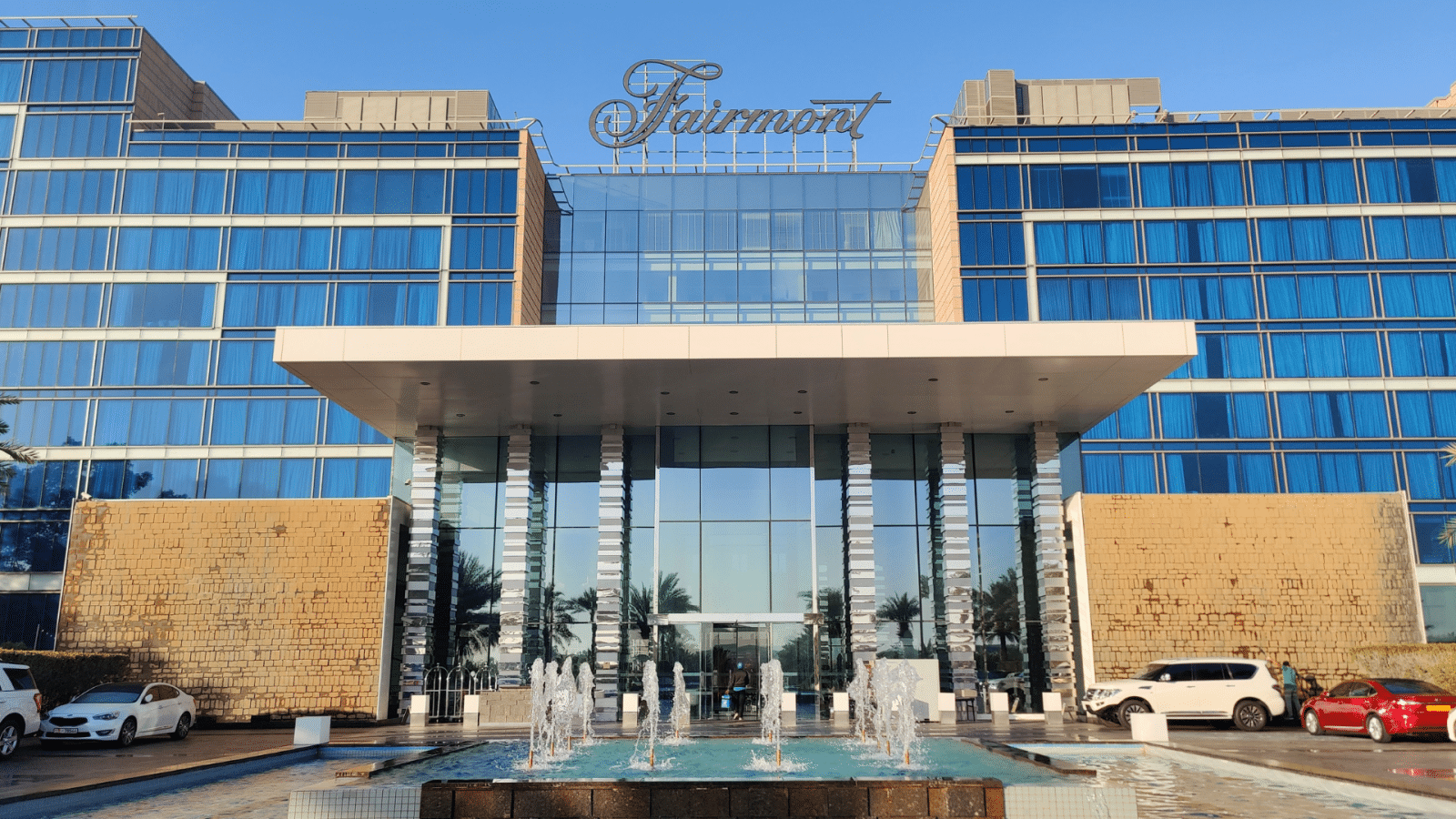 Review: Fairmont Bab Al Bahr Abu Dhabi