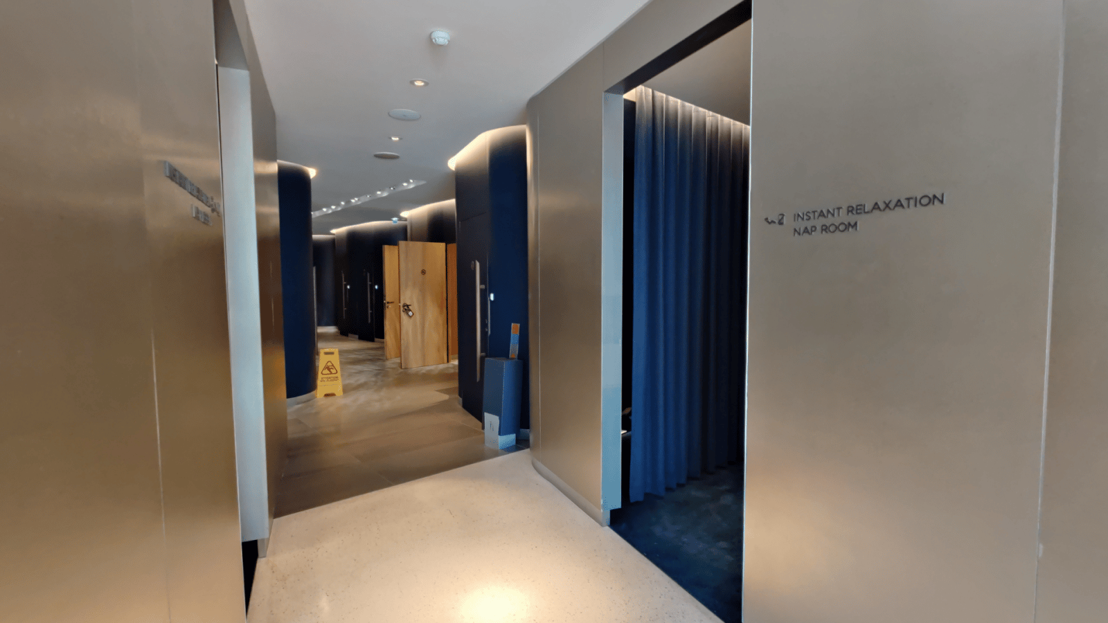Review: Air France Lounge Paris CDG 2F