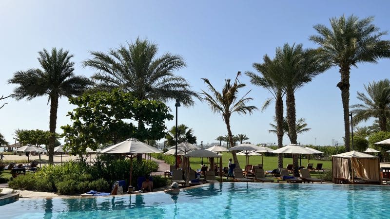 Review: The Ritz-Carlton Dubai | reisetopia Hotels