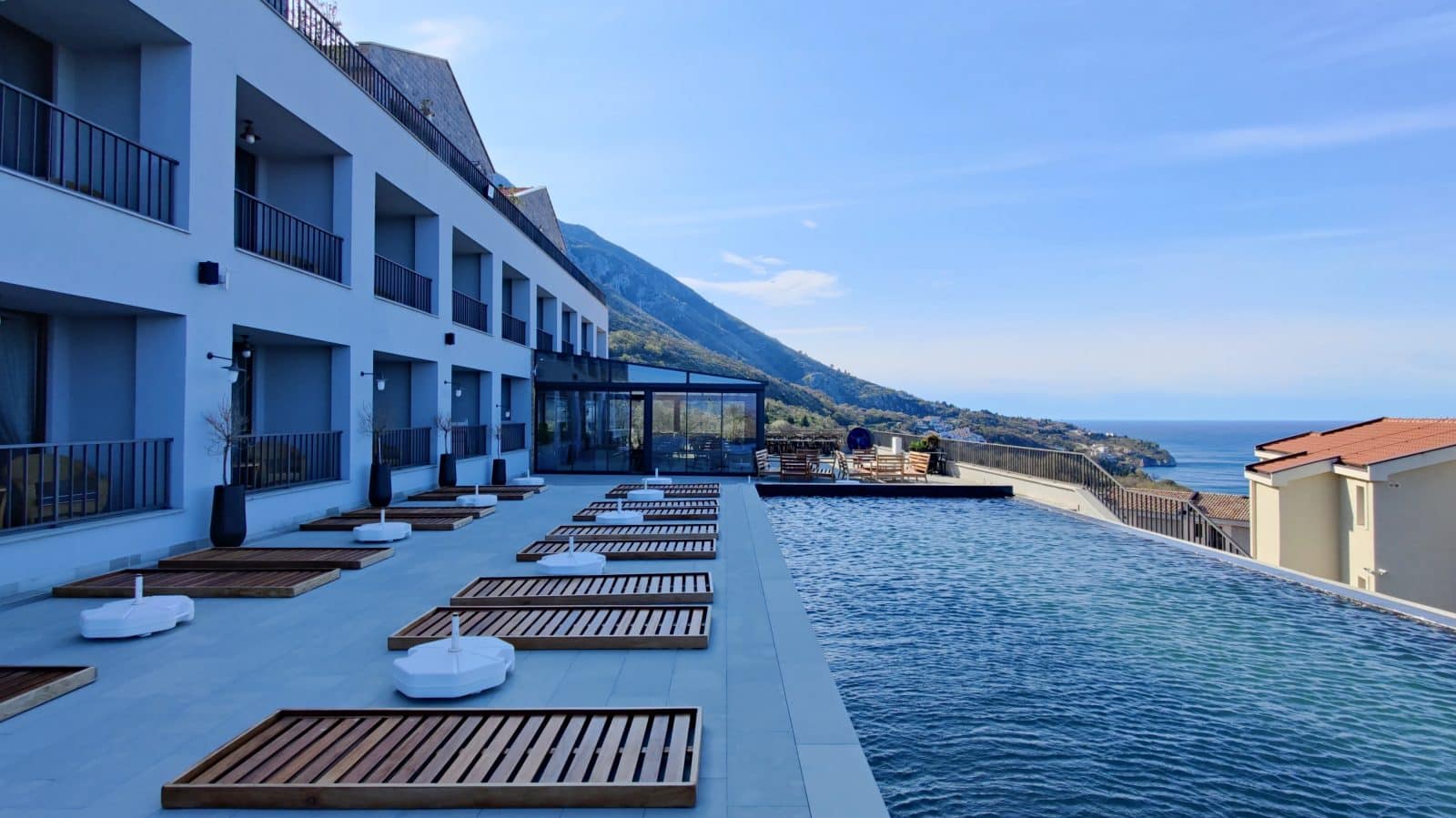 Review: Vivid Blue Serenity Resort | reisetopia Hotels