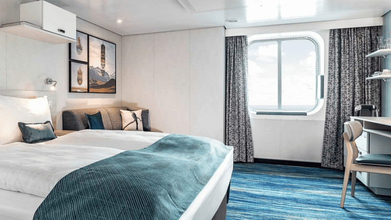 Mein Schiff 1: Alle Infos zum Schiff, Kabinen, Kulinarik & mehr | 2024