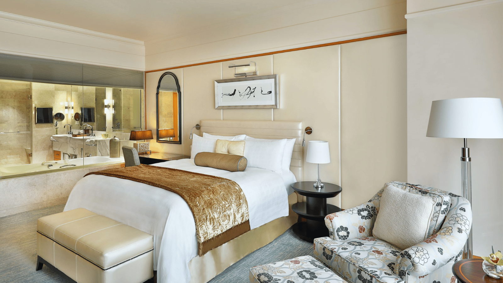 Suite-Upgrade bei der Buchung im Ritz-Carlton DIFC