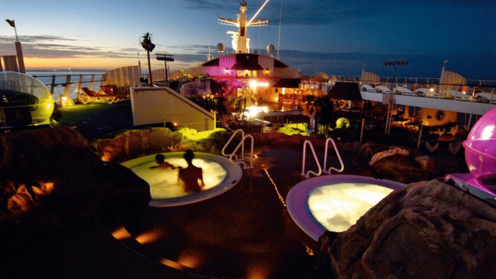 AIDAblu: Alle Informationen zum Schiff, Kabinen, Kulinarik & mehr | 2025