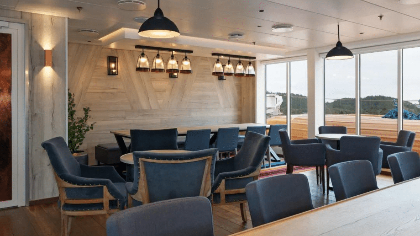 MS Otto Sverdrup: Alle Infos zum Schiff, Kabinen, Kulinarik & mehr | 2025