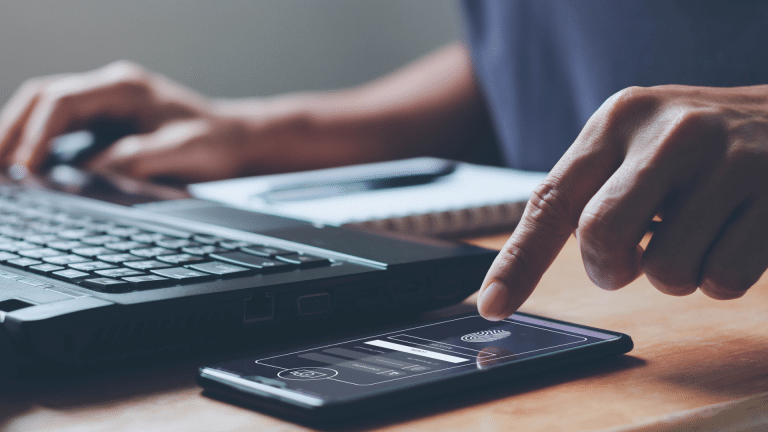 Was ist ein Online-Konto? - Alle Vor- und Nachteile des digitalen Banking