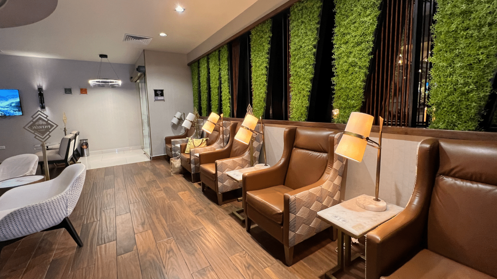 Review: Plaza Premium Mera VIP Lounge Terminal 4 Cancun
