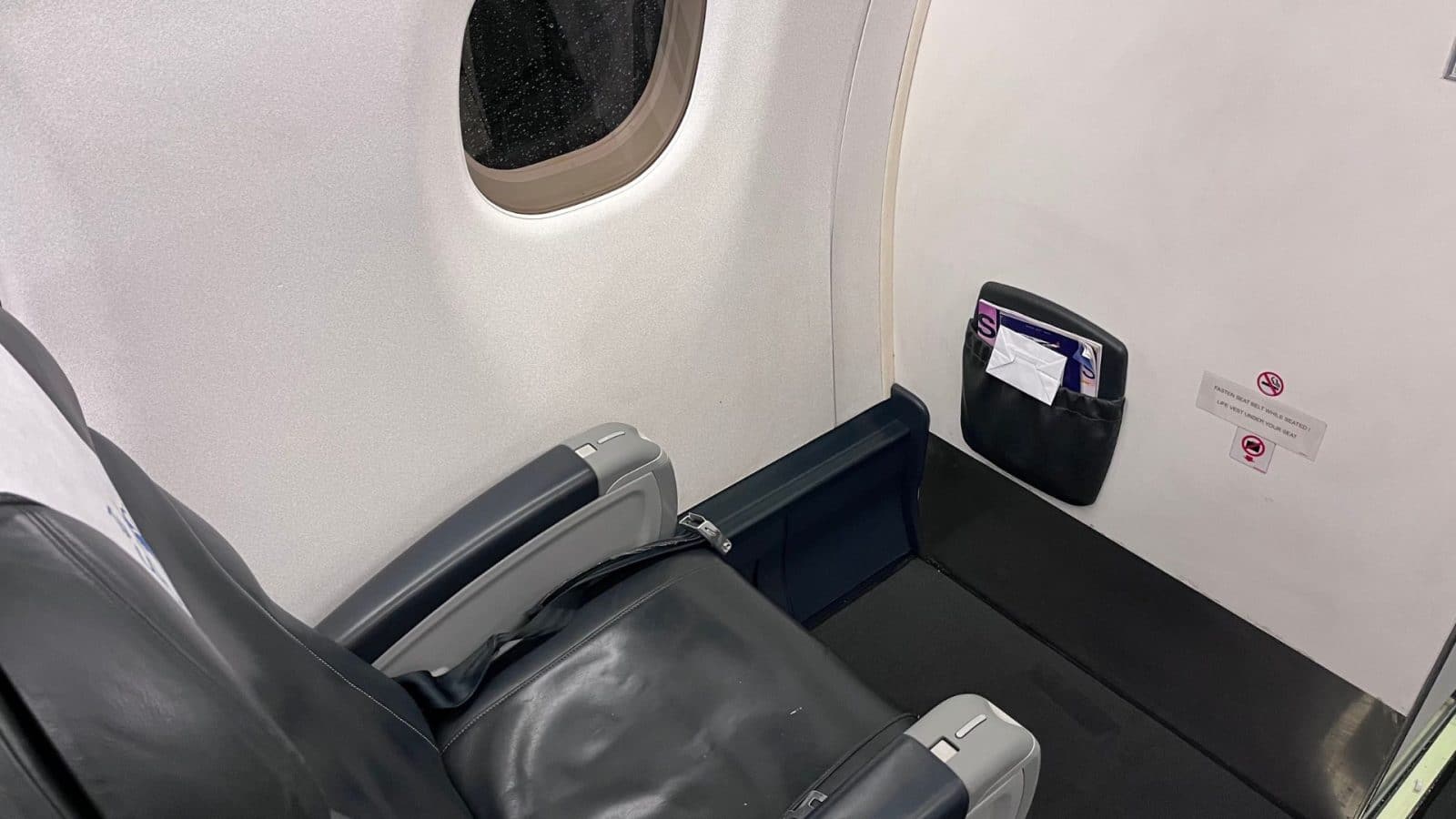 Airlink Business Class Embraer E190 Bewertung - Erfahrungsbericht