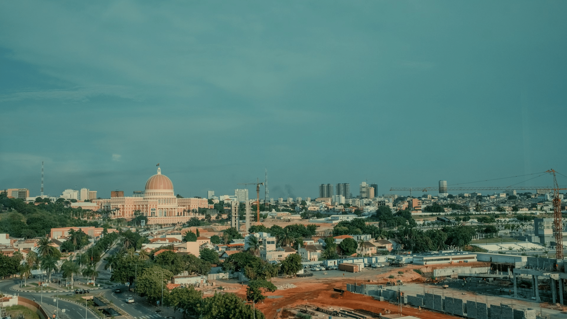 Von Wien nach Luanda in der Ethiopian Airlines Business Class